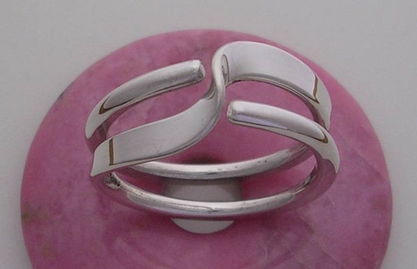 2 Turn Wave Energy Ring™ in Sterling Silver – The Hammering Man